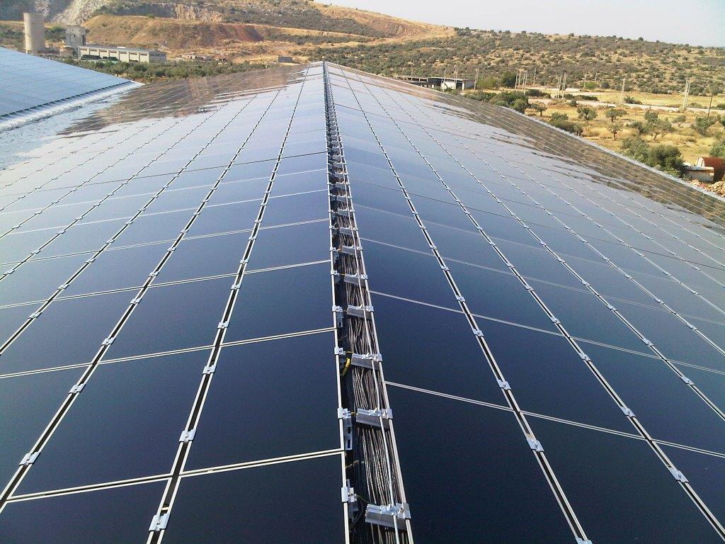 Esco Partners invests €20m in portfolio of rooftop solar panels and ...